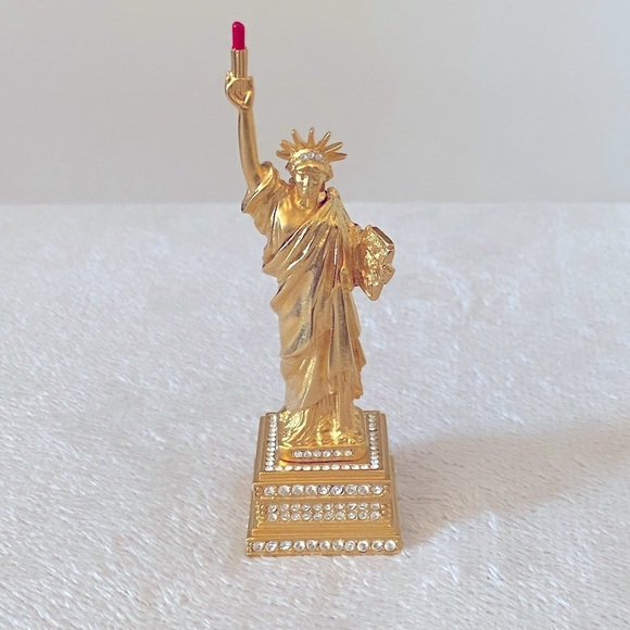 Estee Lauder | Other | Este Lauder Vintage 200 Lady Liberty Pleasures ...